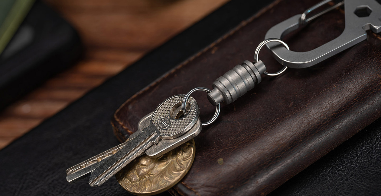 Otacle R1 | Porte-clé détachable à attache rapide - Olight France